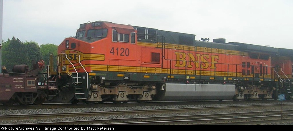 BNSF 4120